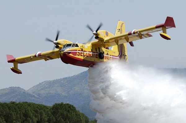 PHOTO SECURITE CIVILE " CANADAIR CL 415